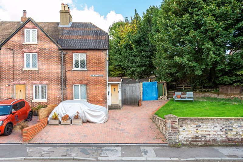 New Mill Terrace, Tring - Michael Anthony Estate Agents